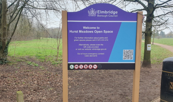 New signage in local parks and open spaces | Elmbridge Borough Council